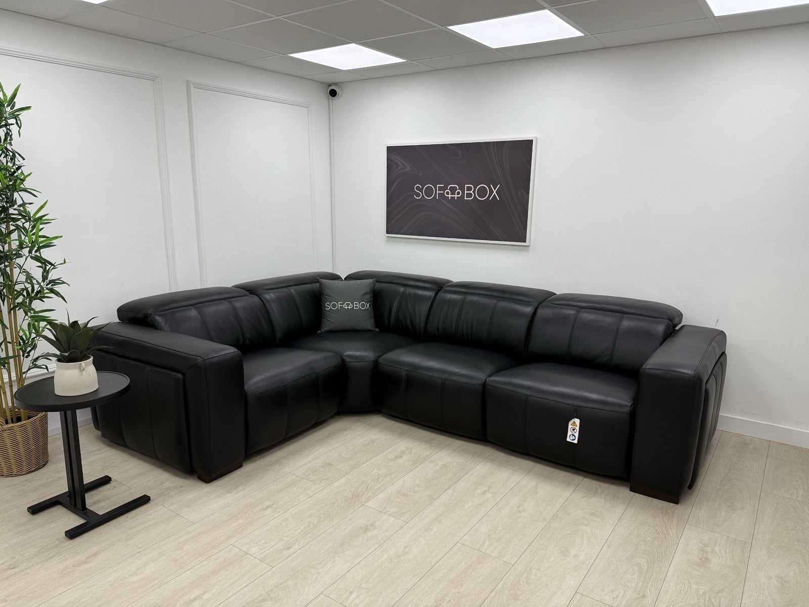 DFS Crusade Heated Recliner Corner Sofa Black Leather – Sofa Box