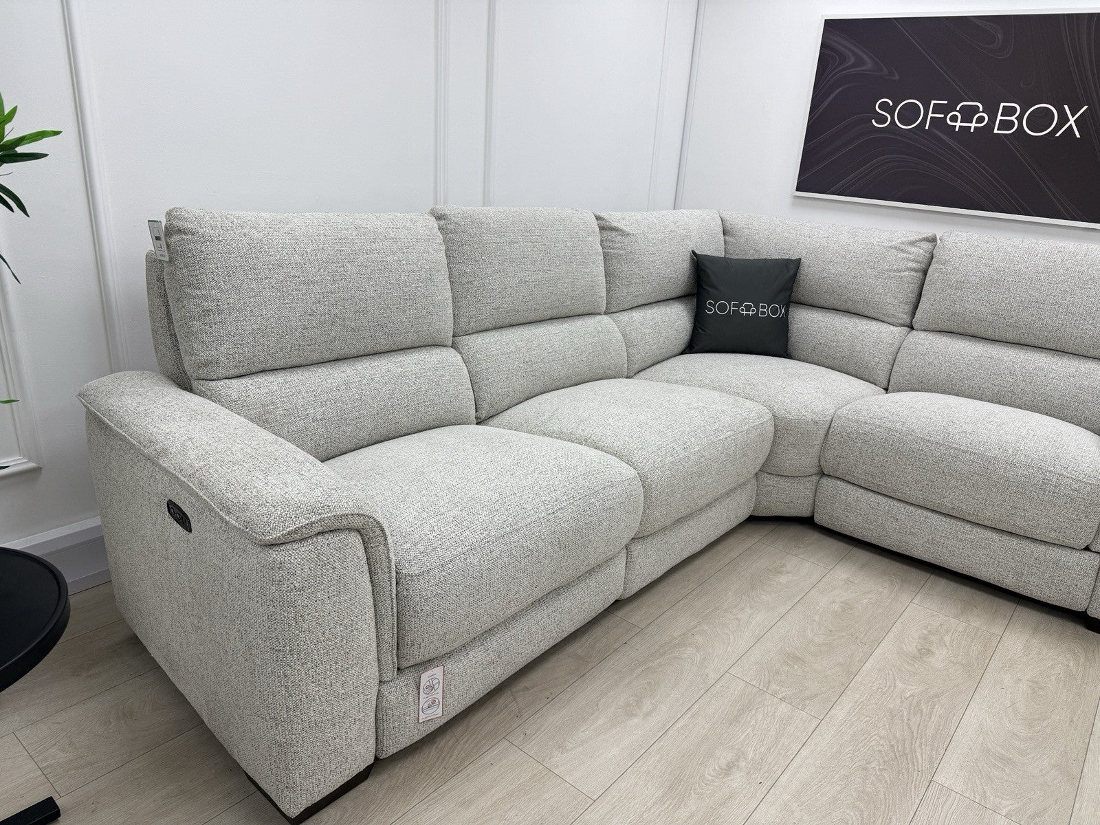DFS Arwen Left Hand Facing Power Recliner Corner Sofa – Sofa Box